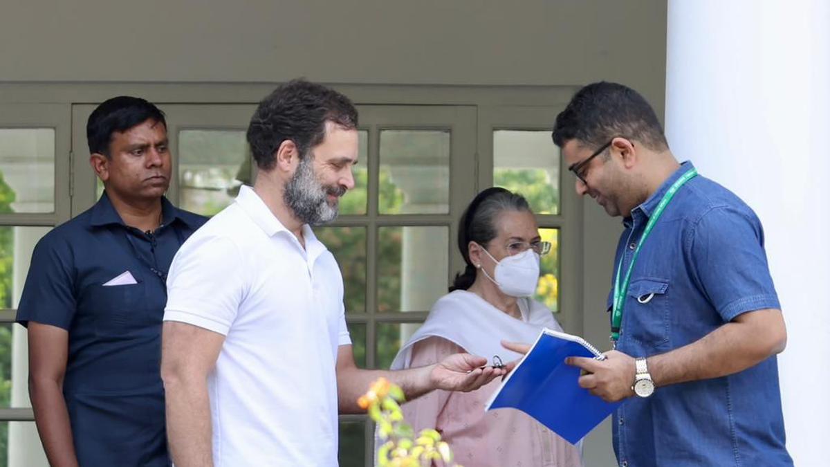 Rahul Gandhi Vacates Official Delhi Bungalow Following Lok Sabha